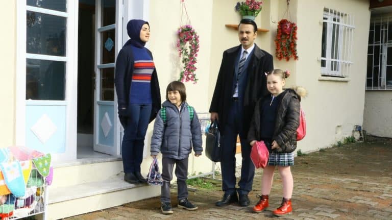 ELIF – Επεισόδιο 717, 718, 719, 720, 721