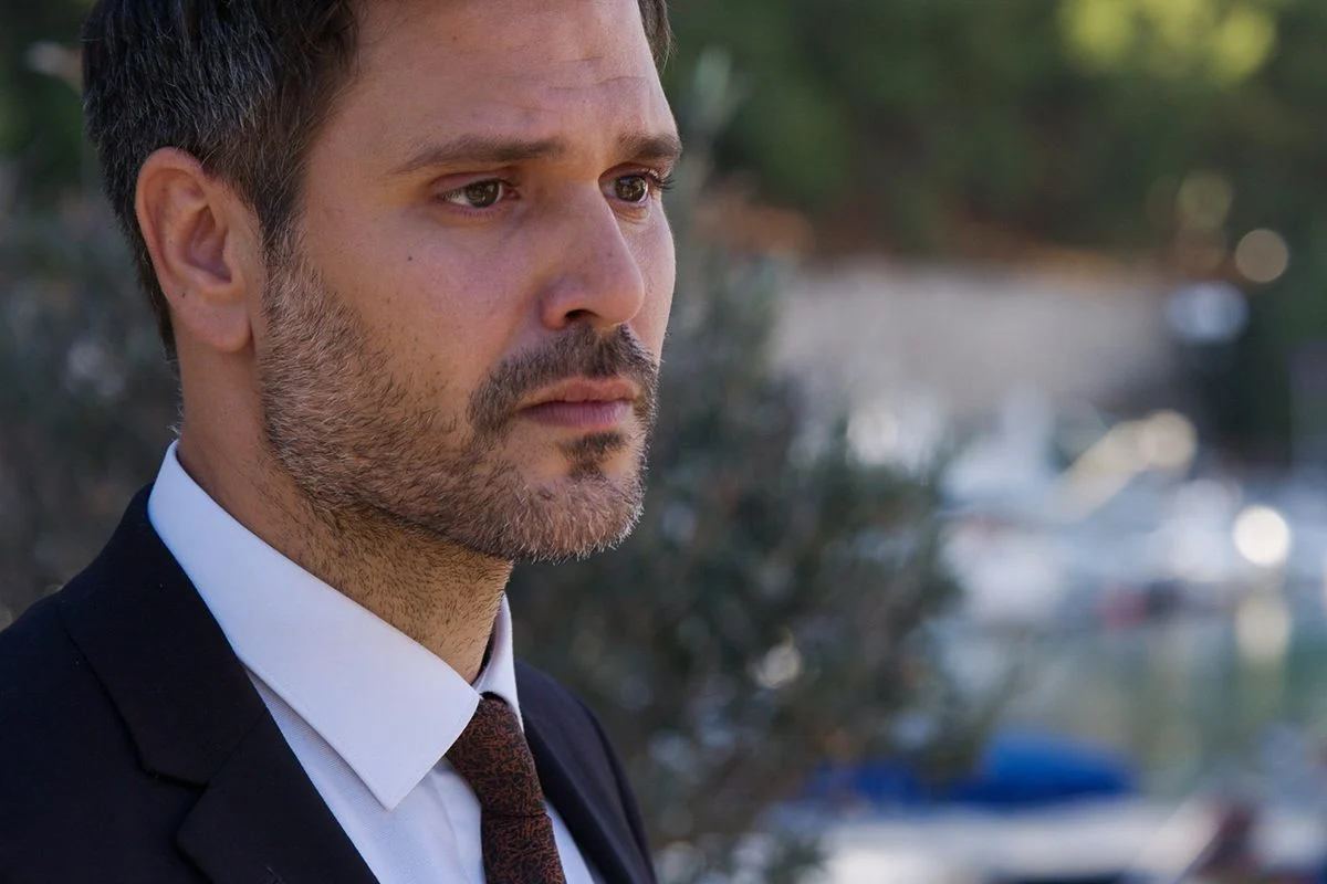 ΠΑΓΙΔΕΥΜΕΝΟΙ SPOILER: ΑΠΙΣΤΕΥΤΟ! Παραιτείται ο Δημήτρης!